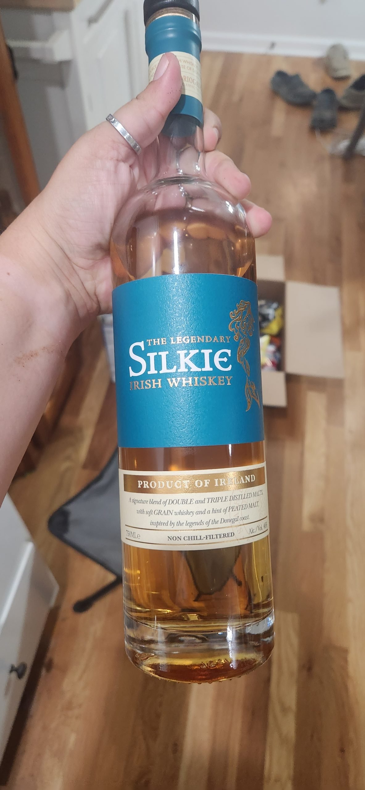 The Legendary Silkie Irish Whiskey - Blogging With Crazdwriter